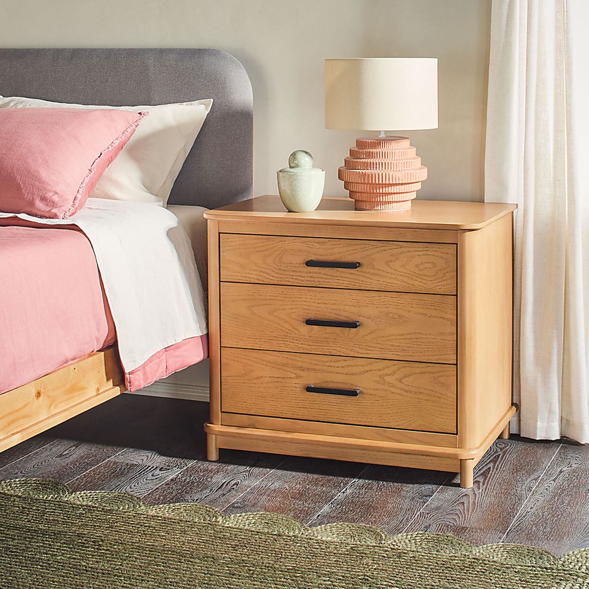 Wirthlin Oak Dark Wood,Light Wood Chest | Rooms to Go