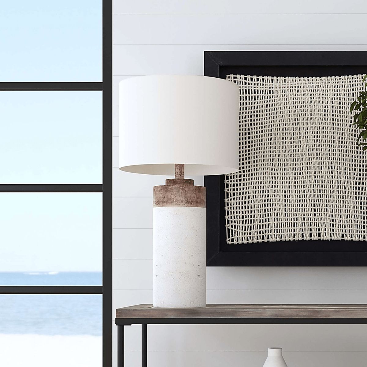Xanthic Oaks White Table Lamp | Rooms to Go