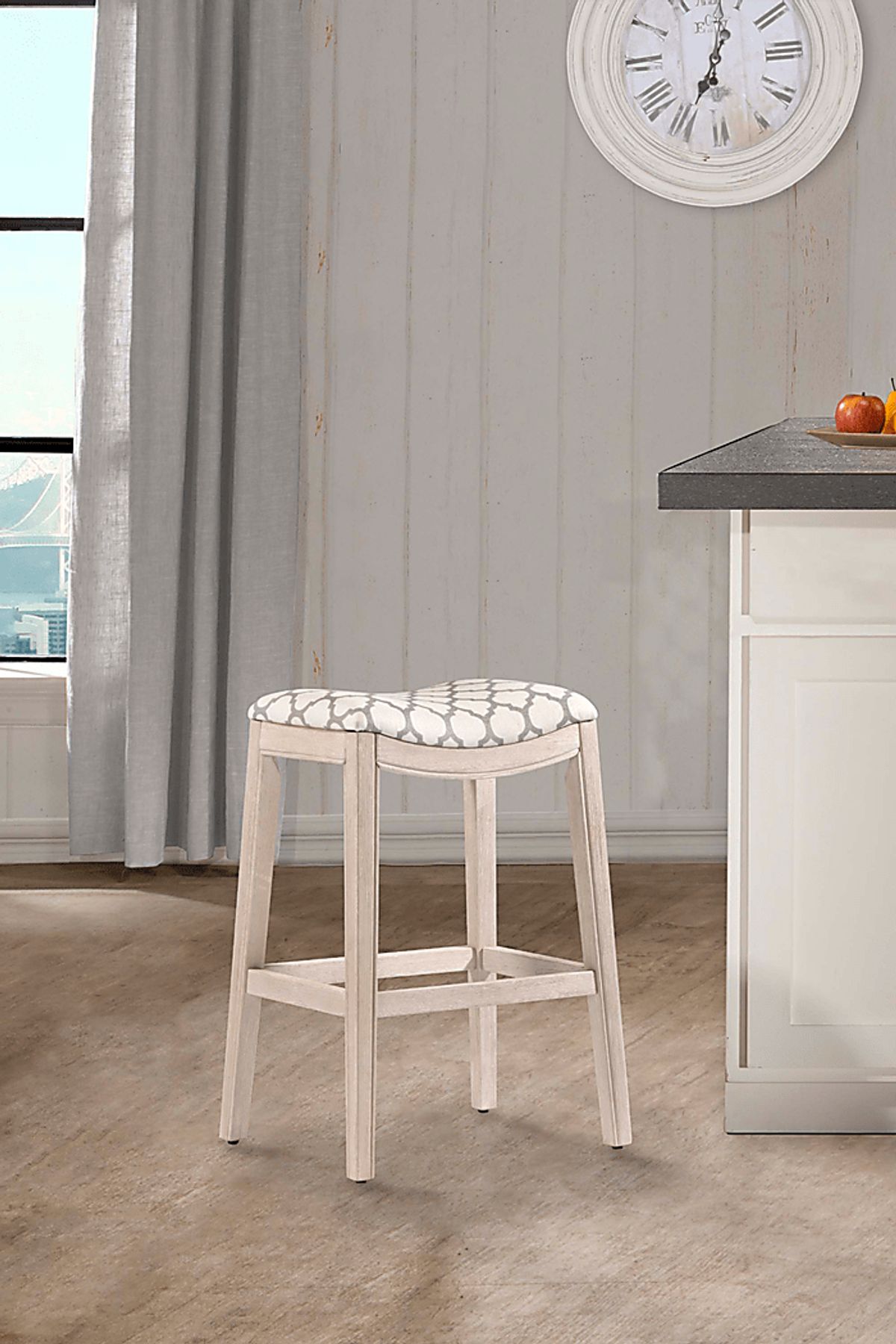 Yarnell White Colors,White Counter Height Stool | Rooms to Go