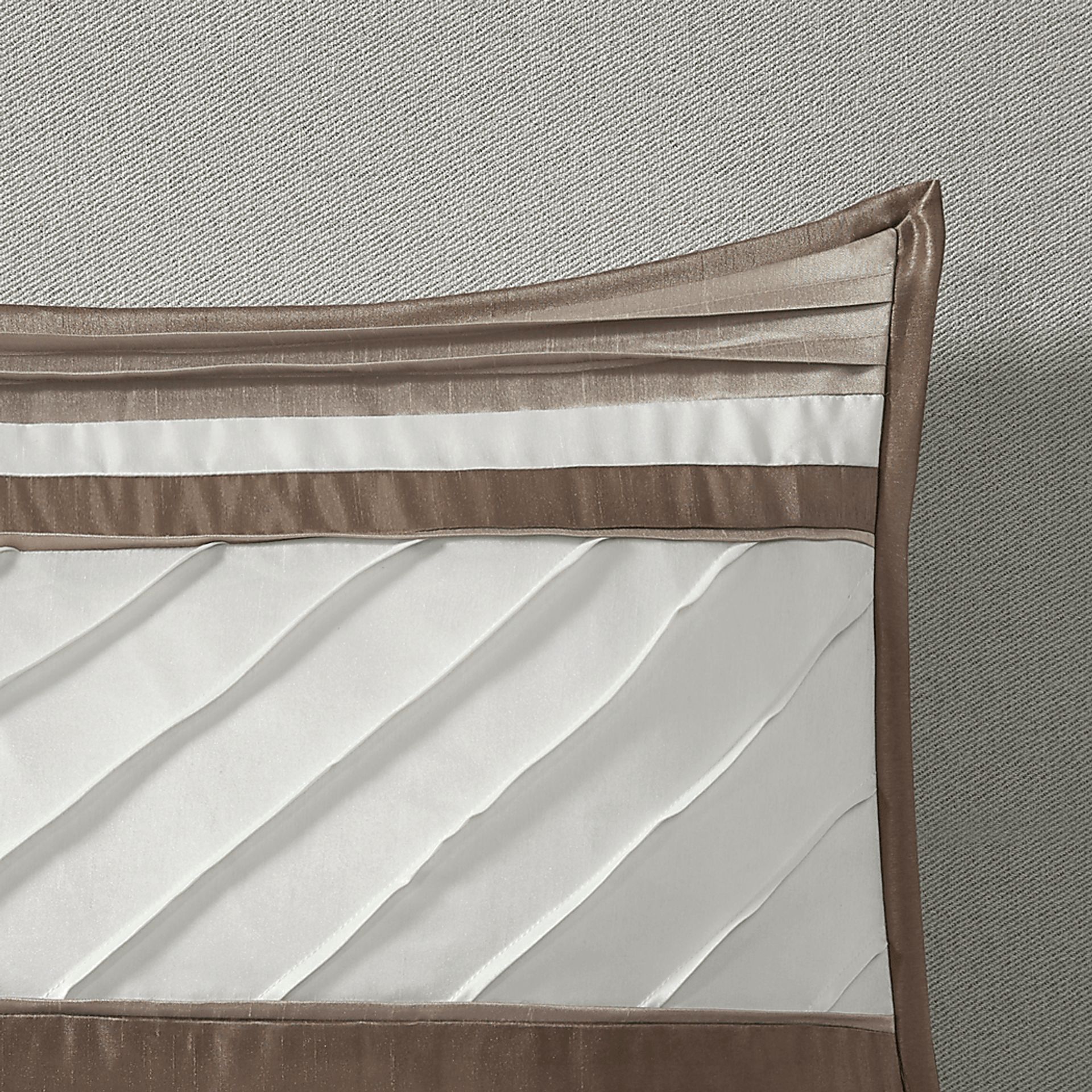 Zina Tan Beige,Brown 7 Pc King Comforter Set | Rooms to Go