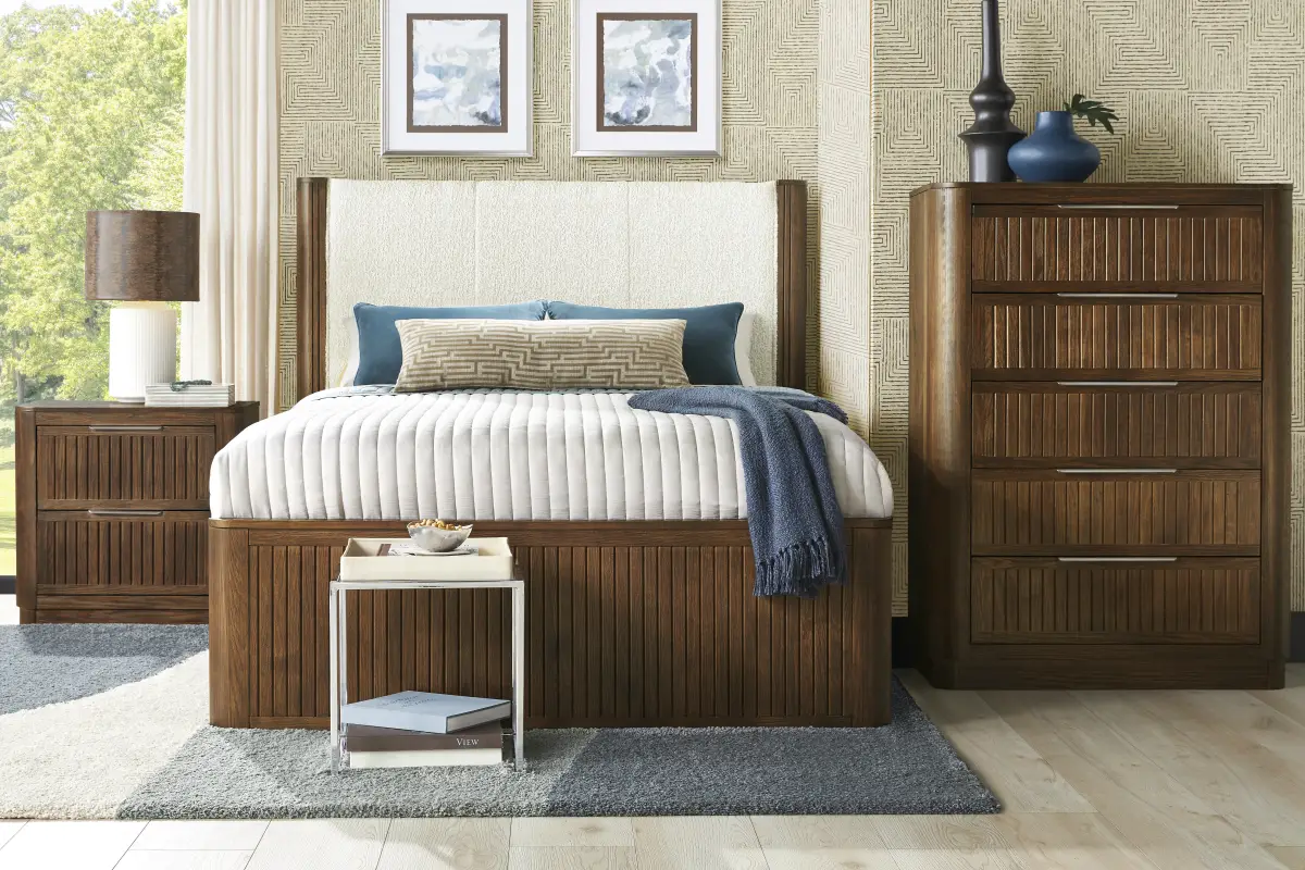 Glenfair 5 Pc Tobacco Dark Wood Queen Bedroom Set With 3 Pc Queen ...