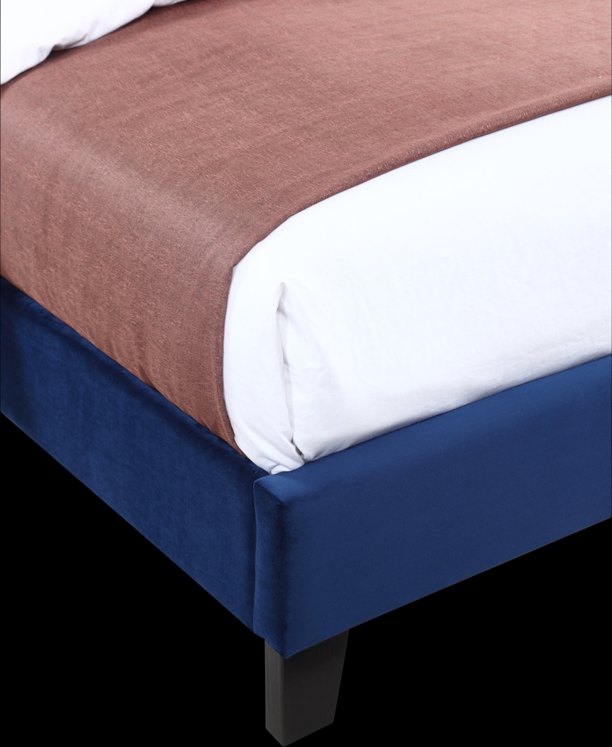 Emeline Navy Blue Polyester Fabric Queen Bed | Rooms to Go